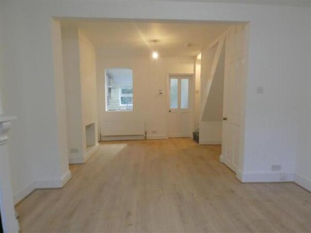 2 bedroom terraced house for rent in Gwydir Street, Cambridge, CB1
