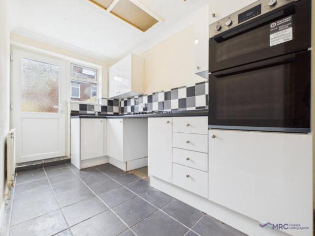 2 bedroom terraced house for rent in Dorset Street, Hull, HU4