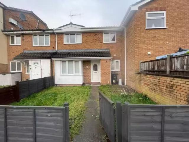 2 bedroom terraced house for rent in Dadford View, Brierley Hi.