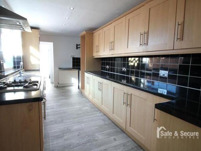 2 bedroom terraced house for rent in Darwin Street, Southwick, Sunderland, SR5