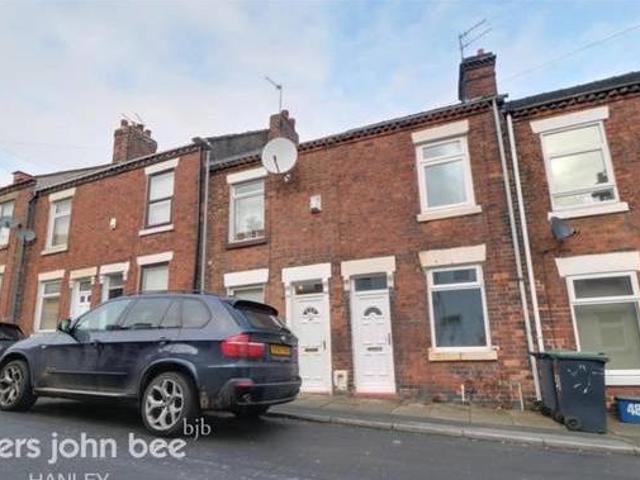 2 bedroom terraced house for rent in Denbigh Street ST1