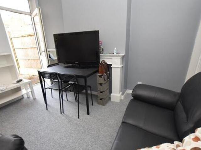 2 Bedroom Terraced House For Rent In Derby, Derbyshire