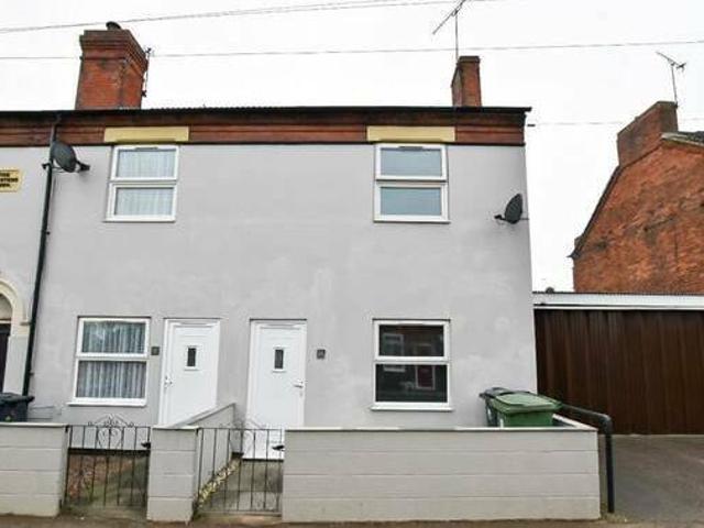 2 bedroom terraced house for rent in Derby Road Ripley DE5