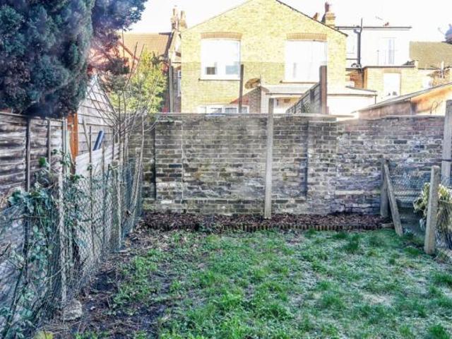 2 bedroom terraced house for rent in Derinton Road, Tooting, London, SW17