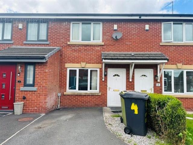 2 Bedroom Terraced House For Rent in Emily Close, Failsworth