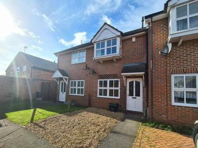 2 bedroom terraced house for rent in Emily Mews York YO10