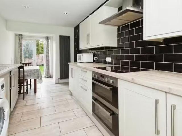 2 bedroom terraced house for rent in Earith Road, Willingham.