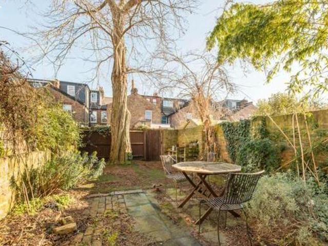 2 Bedroom Terraced House For Rent In East Sheen, London