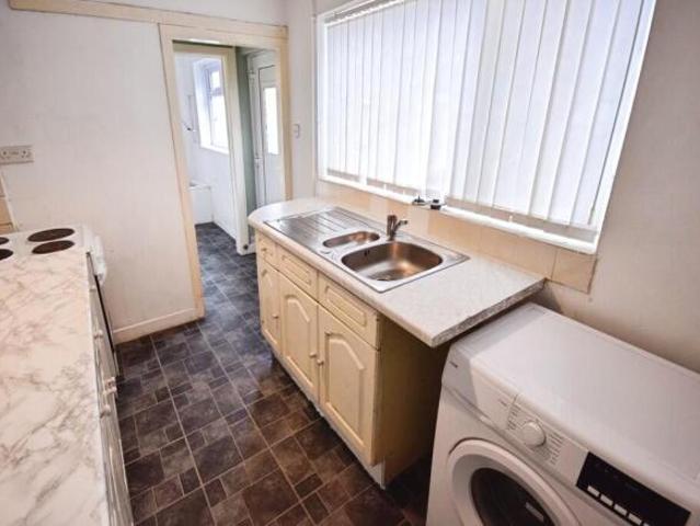 2 bedroom terraced house for rent in Eastbourne Road, Hanley, ST1