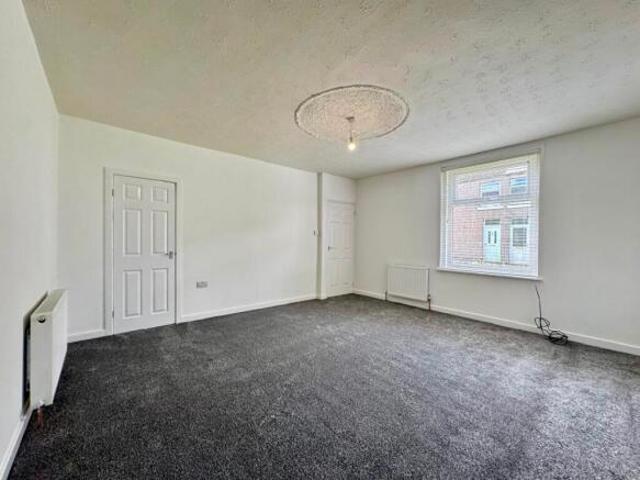 2 bedroom terraced house for rent in Eccles Terrace, West Allotment, Newcastle upon Tyne, NE27