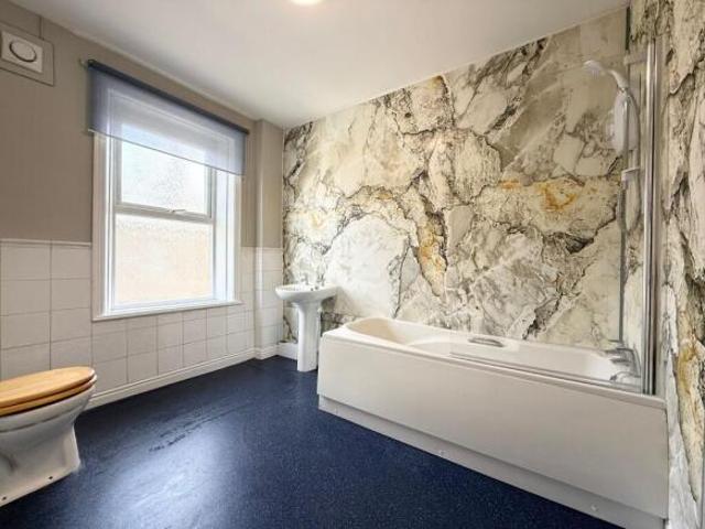2 bedroom terraced house for rent in Eddison Street, Farsley, Pudsey, West Yorkshire, LS28
