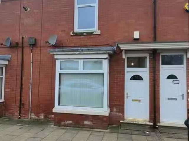 2 bedroom terraced house for rent in Eden Terrace, Chilton, DL.