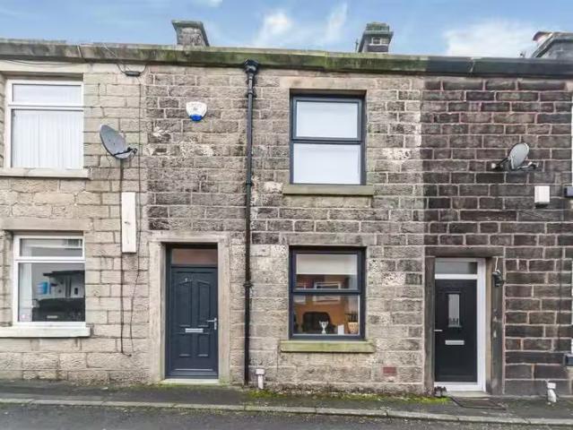 2 bedroom terraced house for rent in Edgar Street, Ramsbottom.