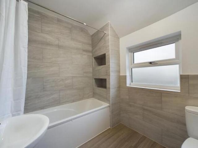 2 bedroom terraced house for rent in Edgehill Street, Reading, Berkshire, RG1