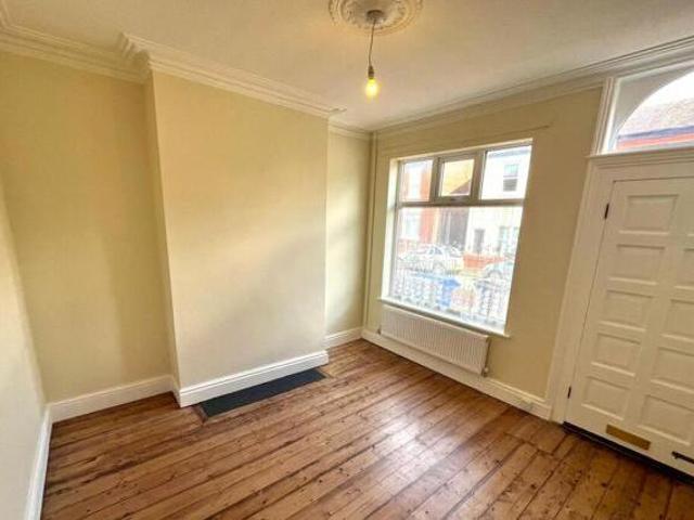 2 Bedroom Terraced House For Rent In Edgeley, Stockport