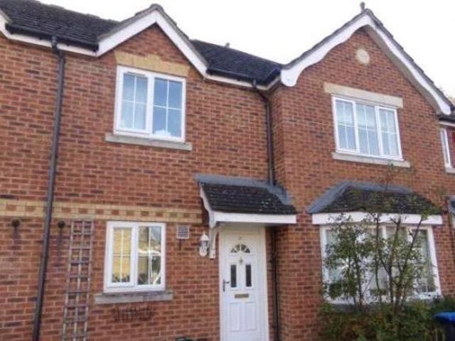 2 bedroom terraced house for rent in Egham Surrey TW20