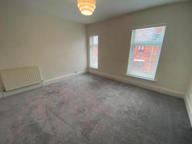 2 bedroom terraced house for rent in Elaine Street, Warrington, WA1