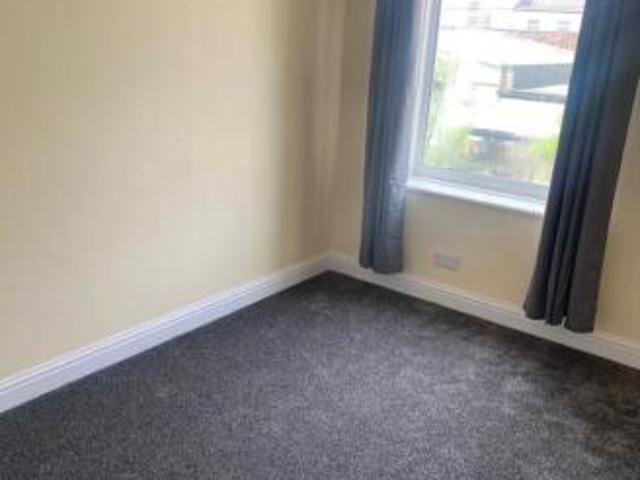 2 bedroom terraced house for rent in Elizabeth Street, Pendlebury, Swinton, Manchester, M27
