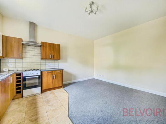 2 bedroom terraced house for rent in Fountain Street, Morley, LS27
