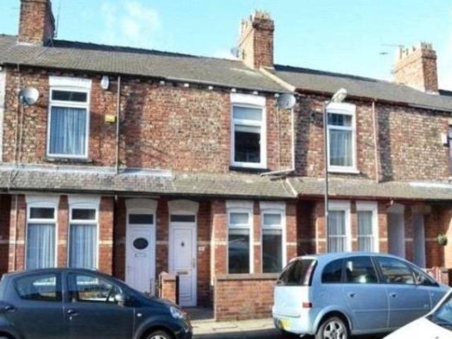 2 bedroom terraced house for rent in Falsgrave Crescent York YO30
