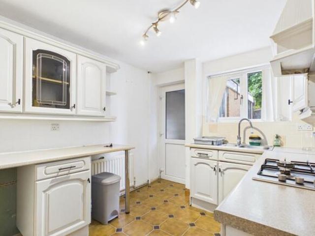2 bedroom terraced house for rent in Farmhouse Road, Sinfin, DE24