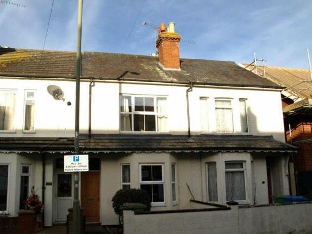 2 Bedroom Terraced House For Rent In Farnborough