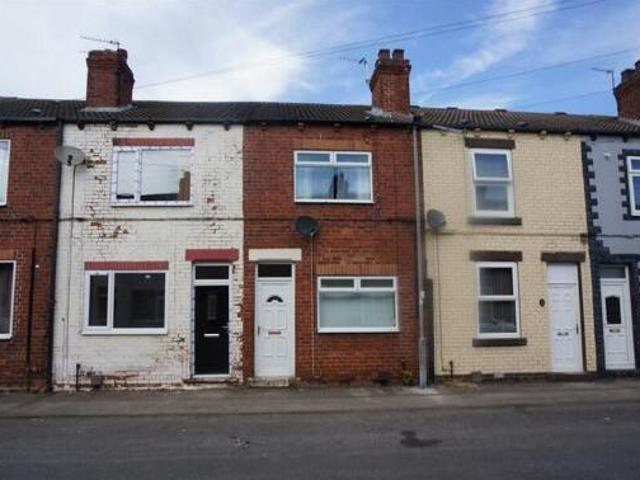 2 Bedroom Terraced House For Rent In Featherstone