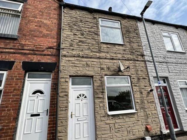 2 Bedroom Terraced House For Rent In Featherstone