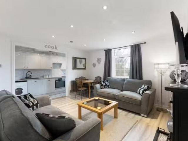 2 bedroom terraced house for rent in Ferry Lane Alveston CV37