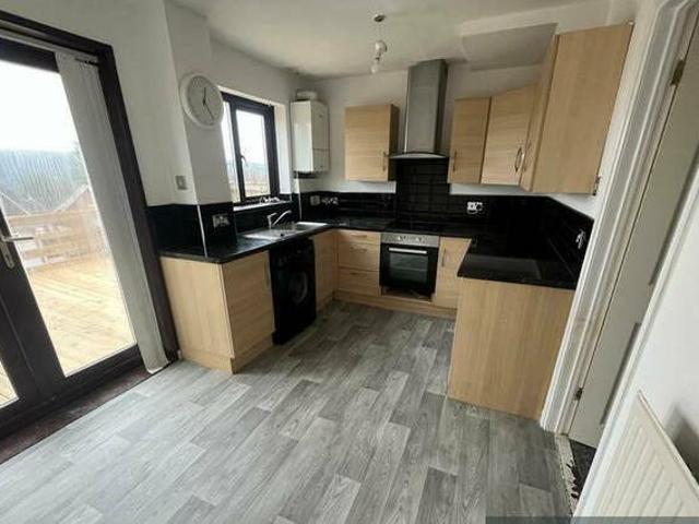 2 bedroom terraced house for rent in Ffynnon Wen Swansea SA6