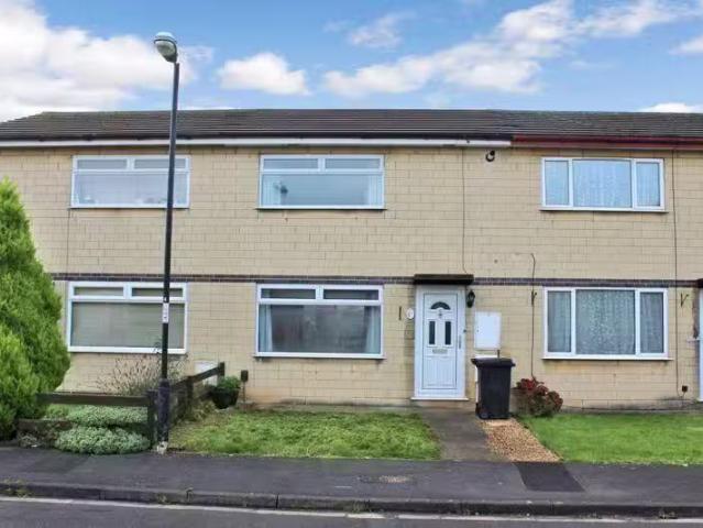 2 bedroom terraced house for rent in Freshland Way, Kingswood.