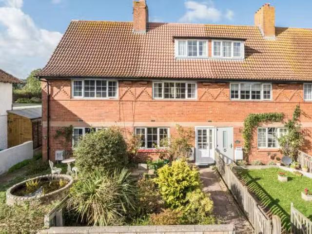 2 bedroom terraced house for rent in Frewins, Budleigh Saltert.