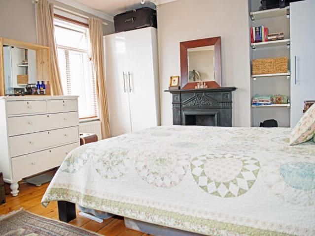 2 bedroom terraced house for rent in Frogley Road, East Dulwich, London, SE22