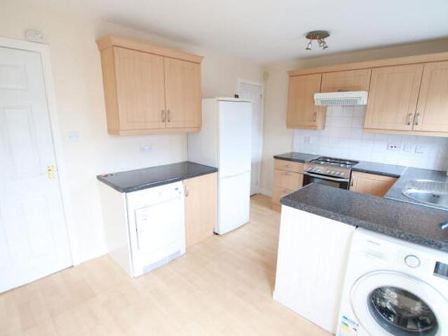 2 bedroom terraced house for rent in Fulton Street, Anniesland, G13