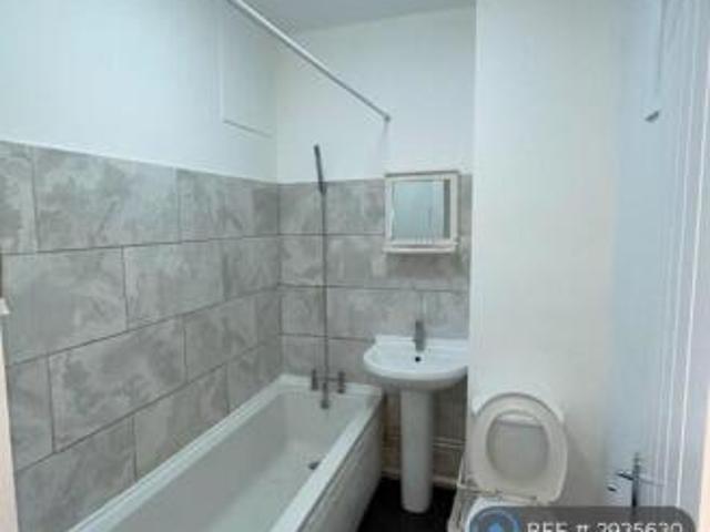 2 bedroom terraced house for rent in Knox Road, Wolverhampton, WV2