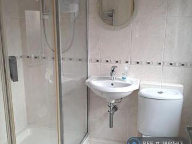 2 bedroom terraced house for rent in Keelings Road, Stoke On Trent, ST1