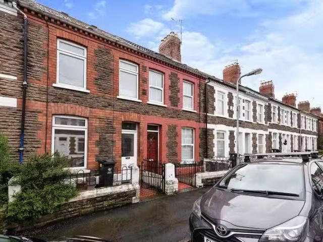 2 bedroom terraced house for rent in Keppoch Street, Roath, Ca.