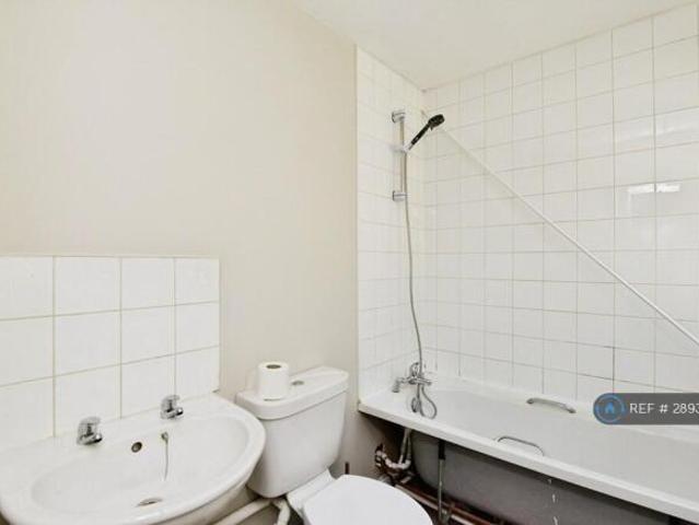 2 bedroom terraced house for rent in King William St, Stoke On Trent, ST6