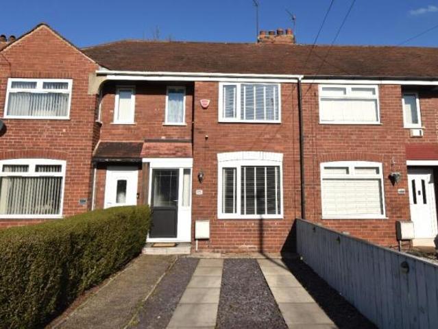2 bedroom terraced house for rent in Hotham Road South, Hull, HU5