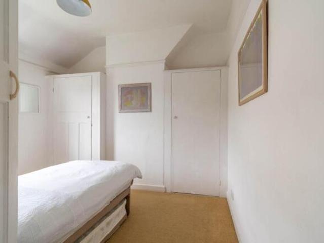 2 bedroom terraced house for rent in Holcombe Lane, Bathampton, BA2
