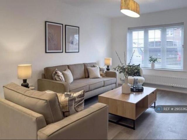 2 bedroom terraced house for rent in Hollow Drive, Thornton, L23