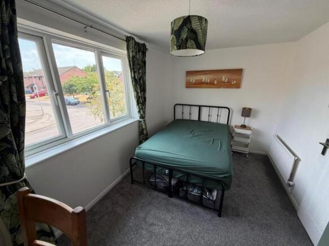 2 bedroom terraced house for rent in Hooke Close, Canford Heath, Poole, BH17