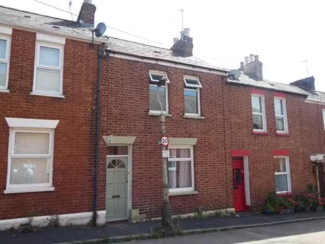 2 bedroom terraced house for rent in Hoopern Street, Exeter, EX4