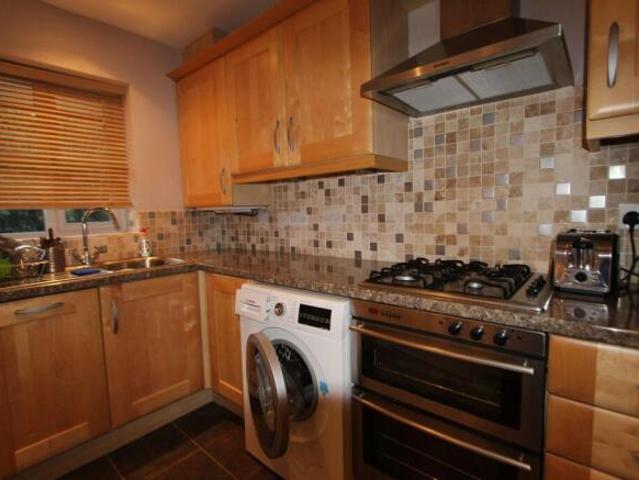 2 bedroom terraced house for rent in Horn Lane, Stony Stratford, MK11