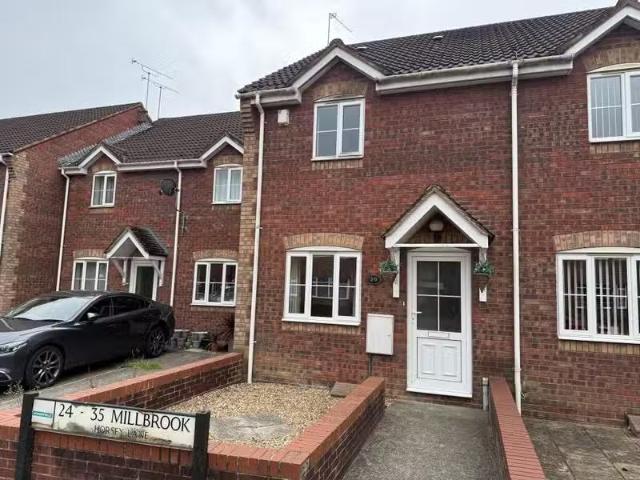 2 bedroom terraced house for rent in Horsey Lane, Yeovil, BA20