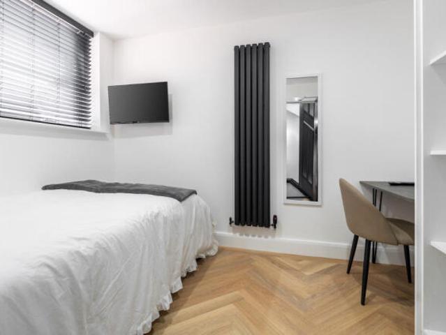 2 bedroom terraced house for rent in Hawkins Street, Liverpool, L6