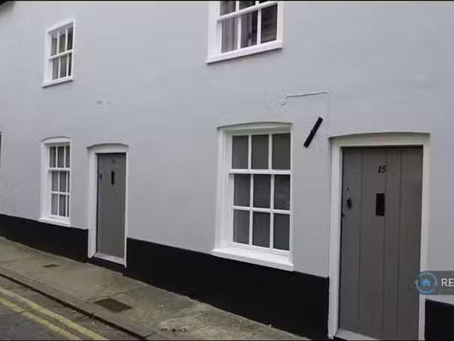 2 bedroom terraced house for rent in Hawks Lane, Canterbury, CT1