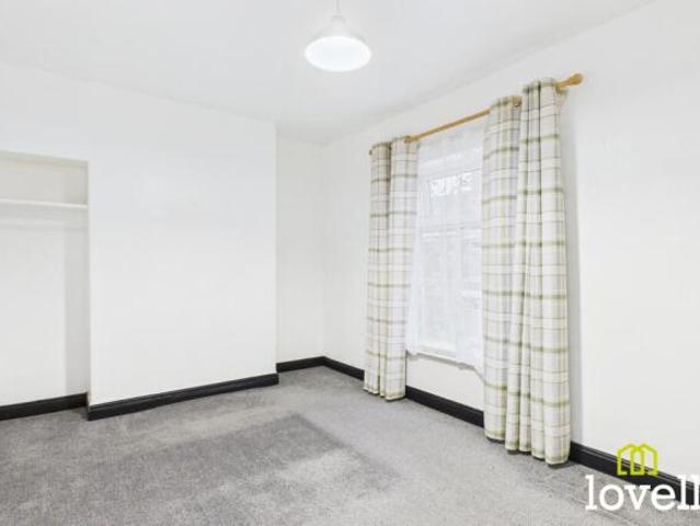 2 bedroom terraced house for rent in Haworth Street, Hull, HU6