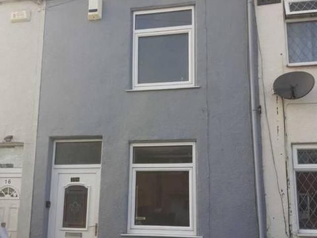 2 bedroom terraced house for rent in Haycroft Avenue Grimsby DN31