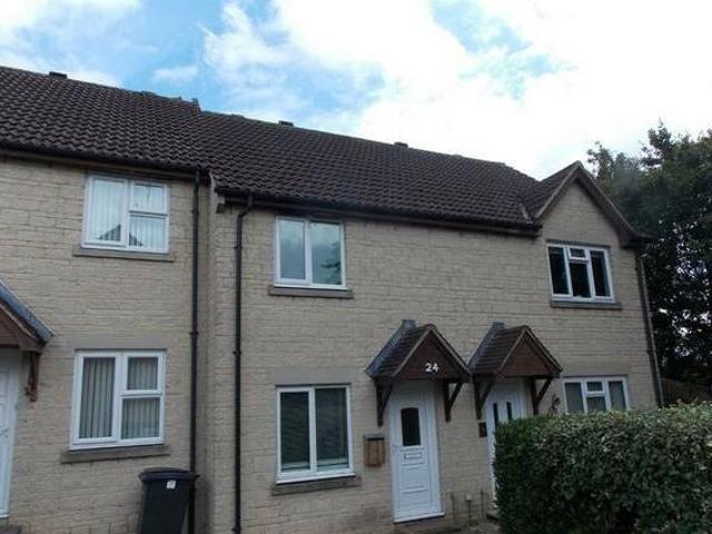 2 bedroom terraced house for rent in Haygarth Close Cirencester GL7